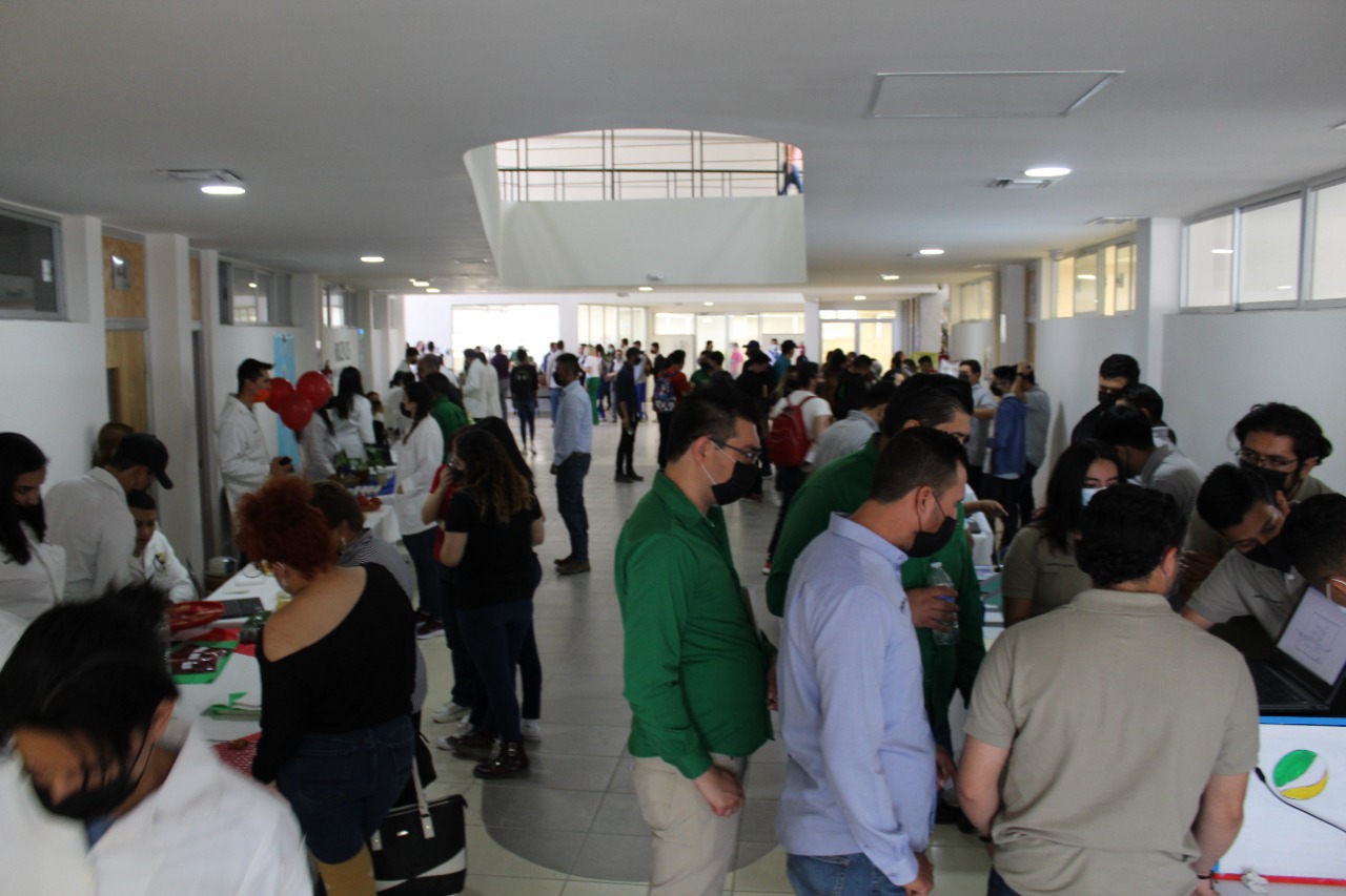 8 de abril Feria de Proyectos Integradores en la UTCam de Meoqui